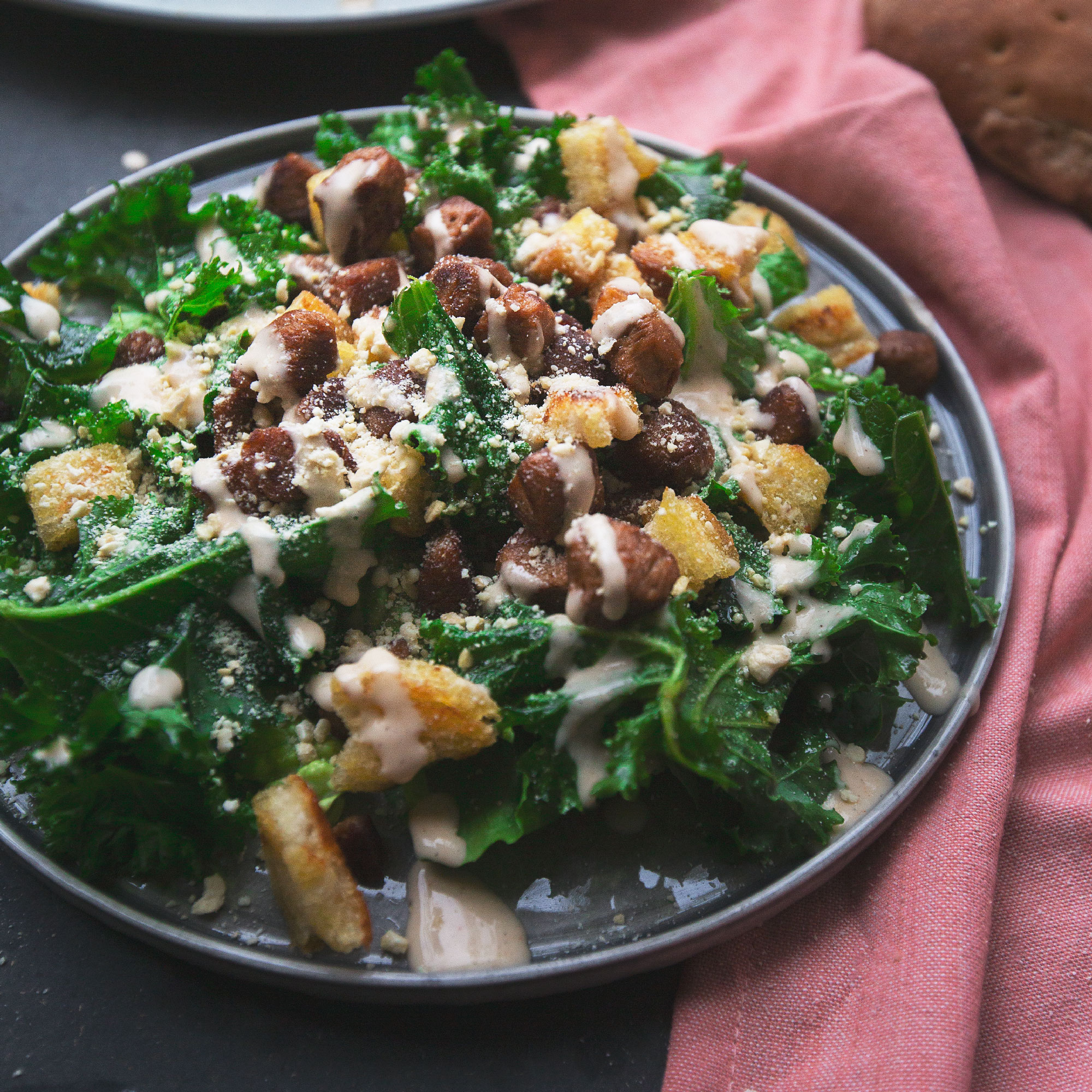 Caesarsallad med saftiga Vegan Bites | VegMe